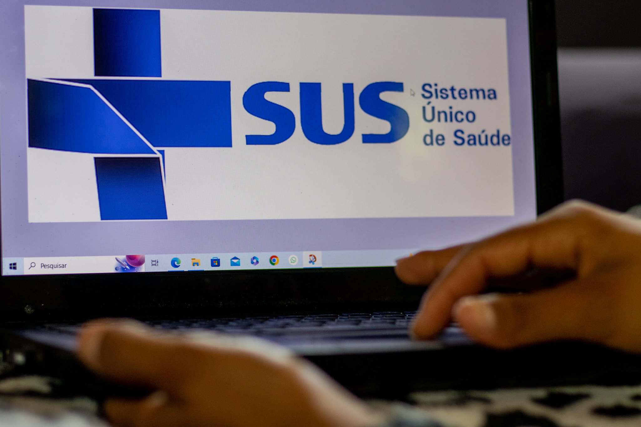 SUS oferece de graça contraceptivo com 99% de eficácia; veja como ...